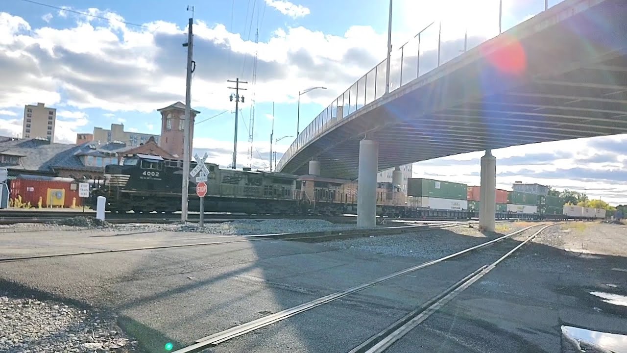 WOW! Surprise NS 4002 Heritage Unit Leads NS 264 With Foreign Power ...