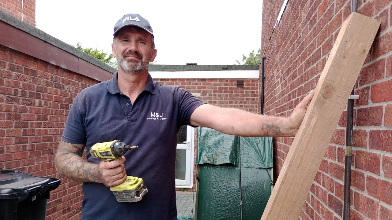 DAY IN THE LIFE OF THE GATEMAN - YouTube