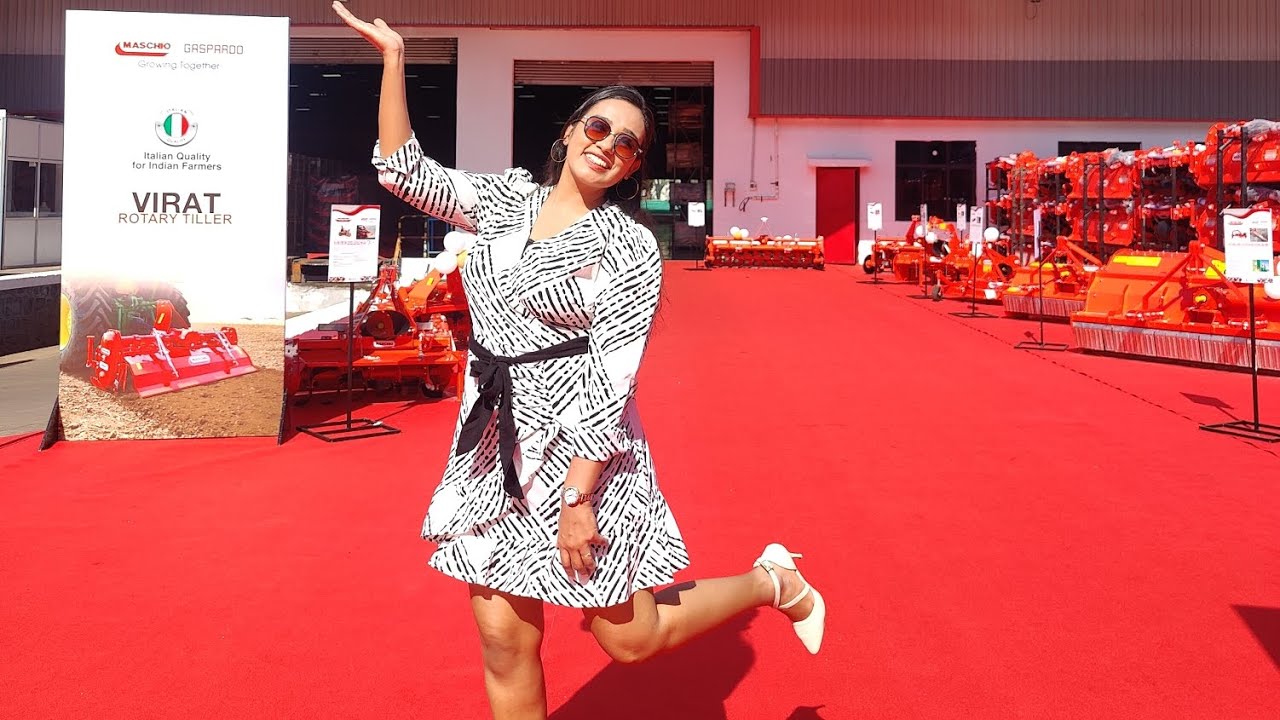 Corporate Host | Anchor Jinal Doshi - YouTube