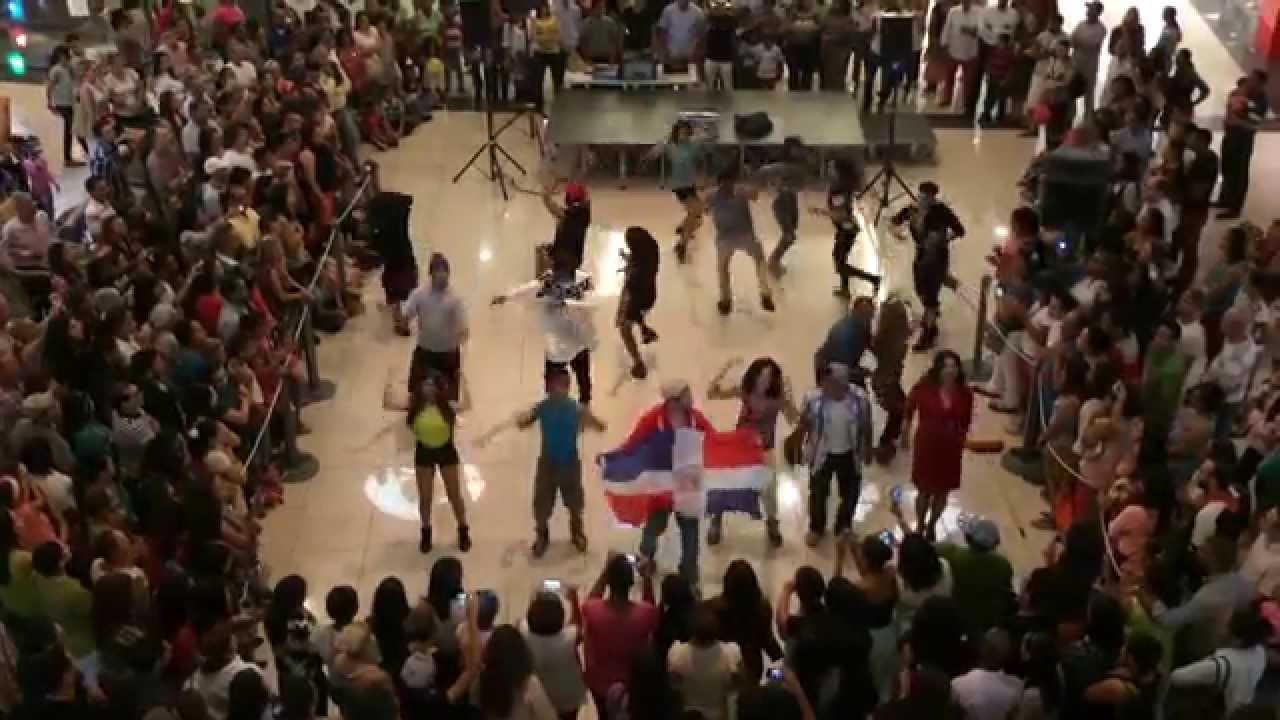 In The Heights - Carnaval del Barrio (Galería 360 Performance) [DR Cast ...
