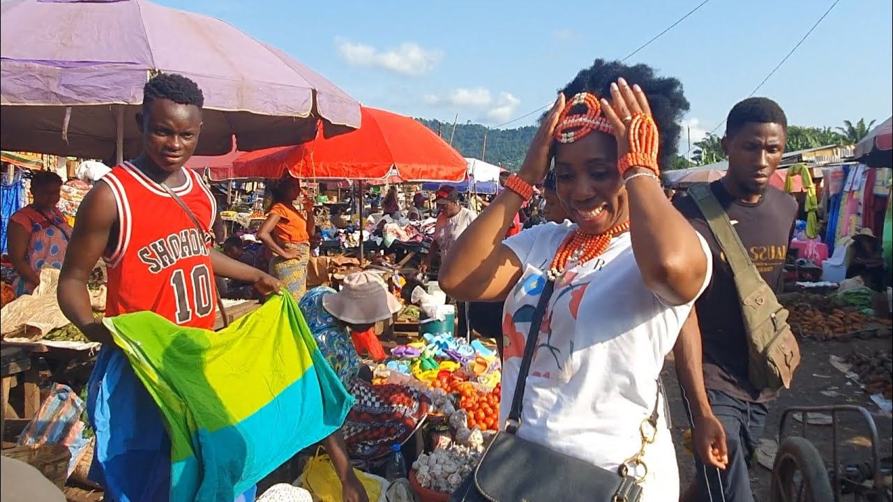 Limbe Market Cameroon - shopping and Eating - Africa Jewelry and street ...