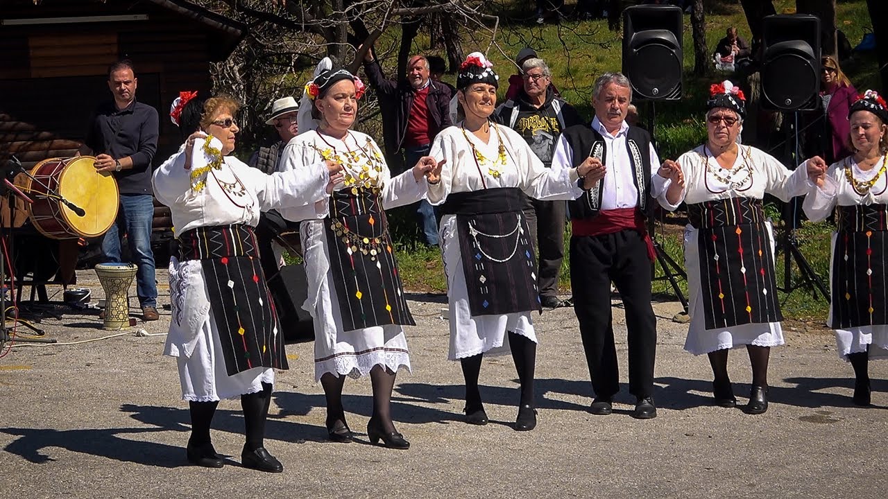 Παραδοσιακοί χοροί #1 - Folk dances #1 - YouTube