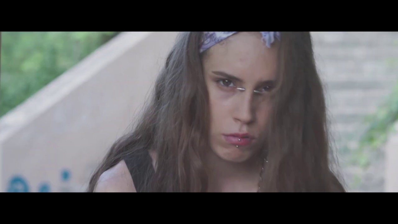 LY RAINE - BANDIDA (Official Video) - YouTube