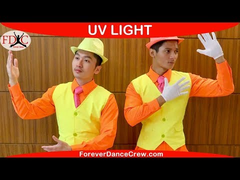 UV LIGHT DANCE