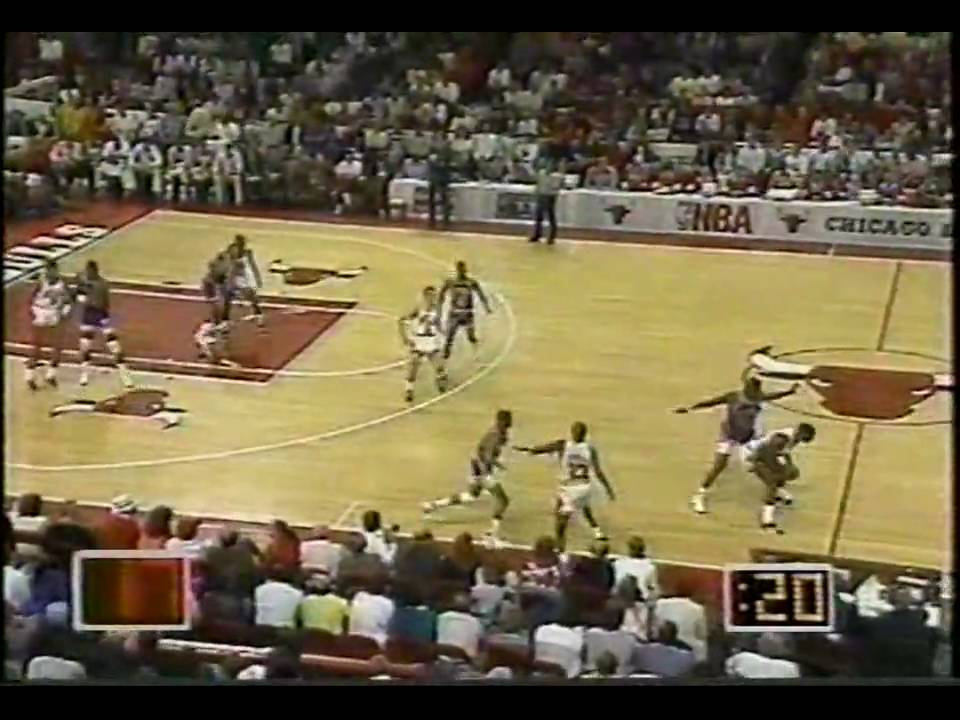 MICHAEL JORDAN: 40 pts\15 rebs\9 asts vs New York Knicks (1989 ECSF ...