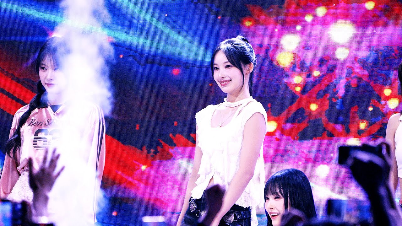 [4K CAM] 250514 리센느 원이 RESCENE WONI 'LOVE ATTACK' 한라대학교 문필대동제 직캠 - YouTube