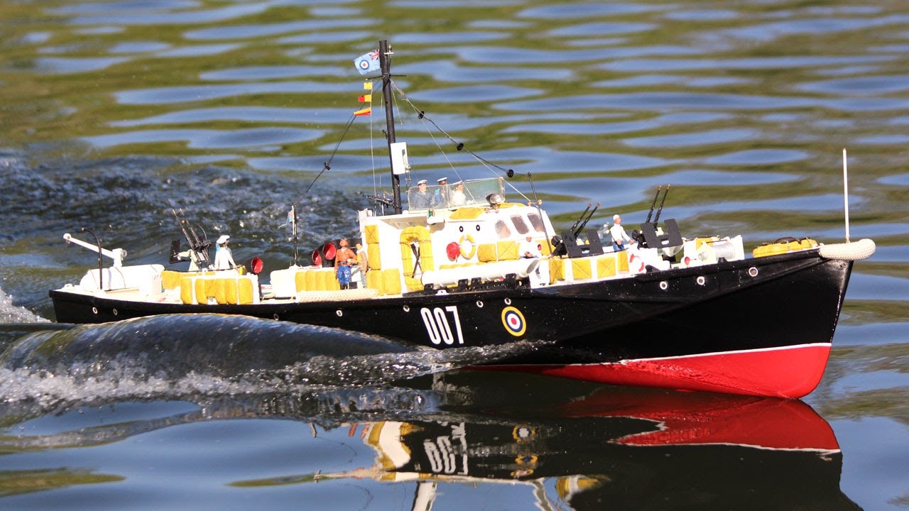 007 RAF Long Range Rescue Craft | 1/24 scale - YouTube