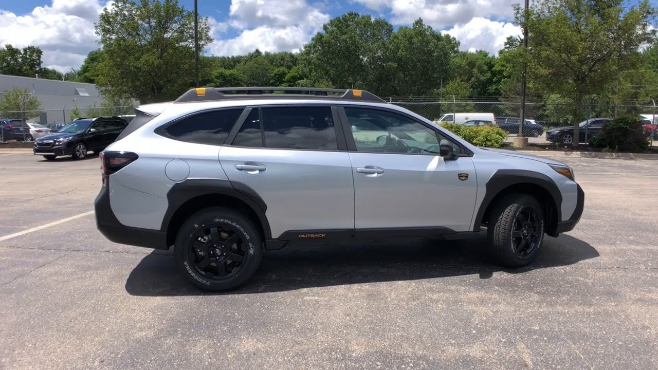 2022 Subaru Outback Commerce, Farmington Hills, Novi, West Bloomfield ...