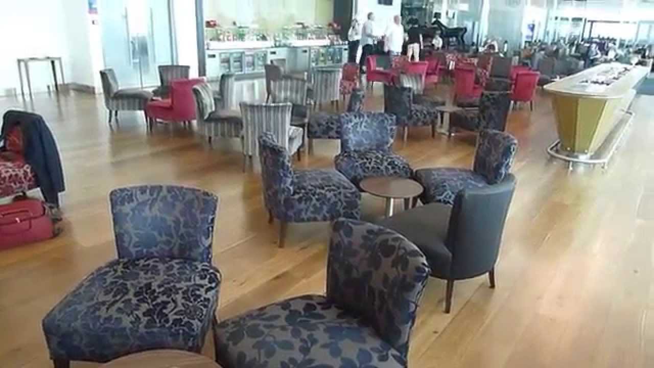 LHR: London Heathrow British Airways First Class Gold Lounge - YouTube