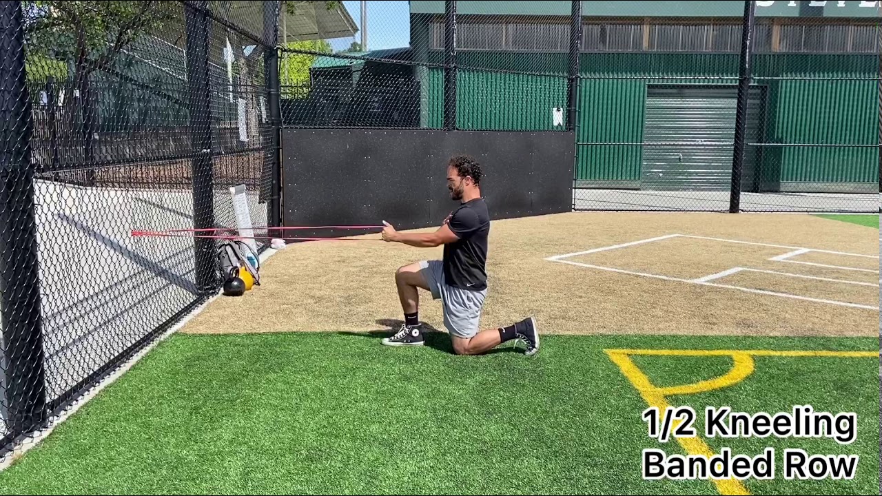 Half Kneeling Banded Row(SA) - YouTube