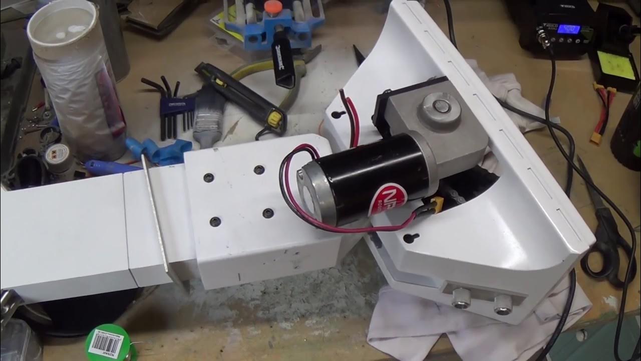 Full size R2 D2 build - Part 12 - YouTube