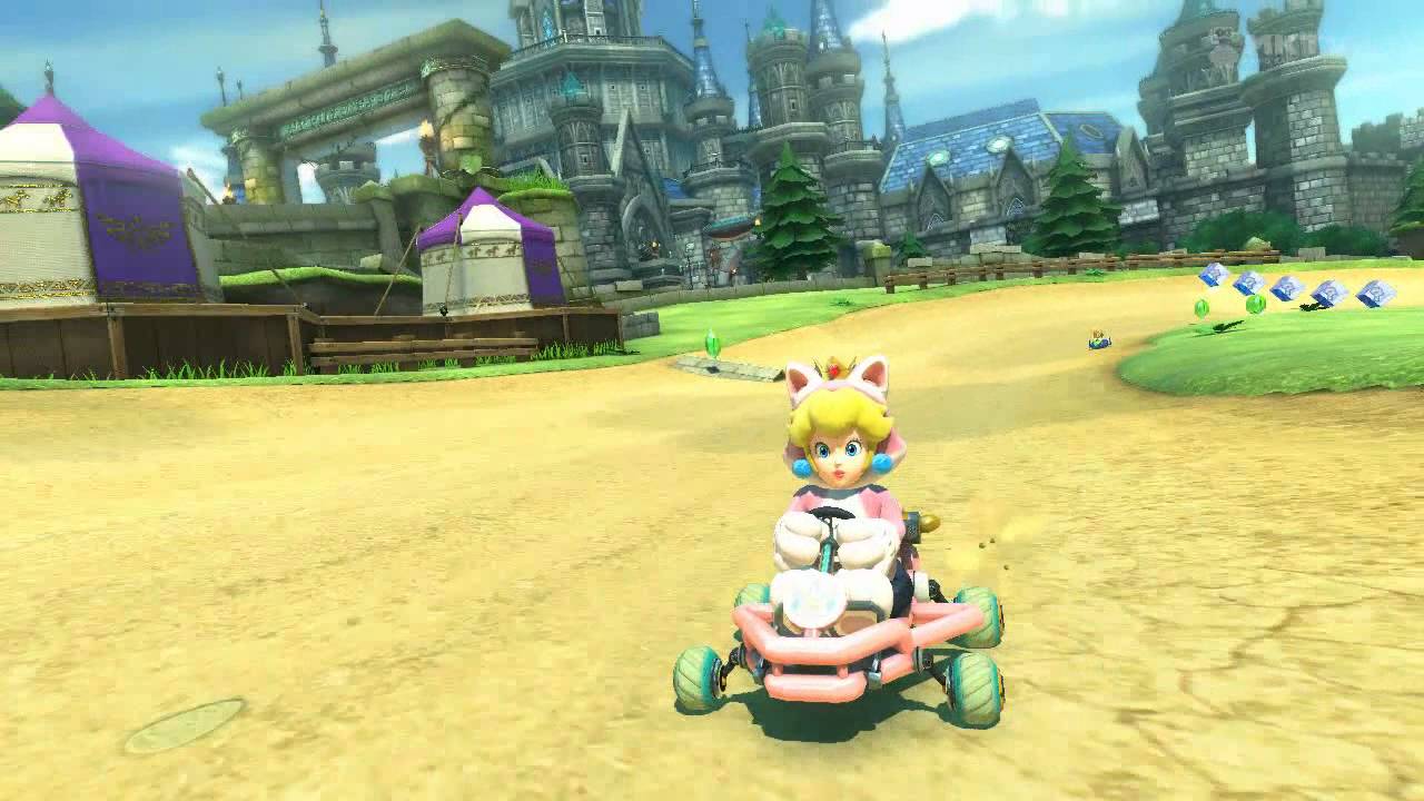 Neck and neck finish in Mario Kart 8 Hylian Circuit - YouTube