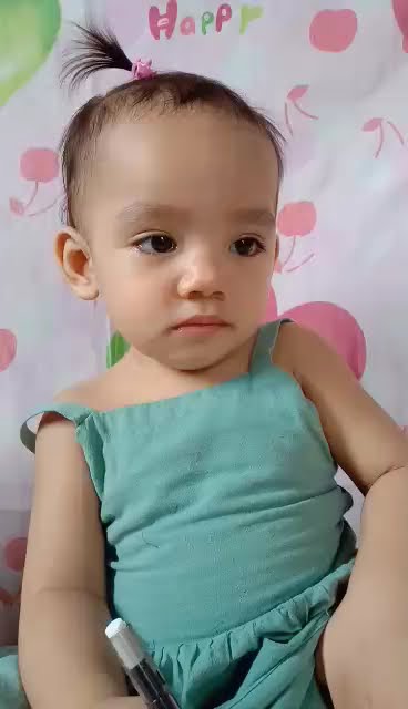 Beyoutiful Shy • @ 1y8m • Mama Nana's 🏡 • 5.28.2025.Wed. @ 9:57am - YouTube