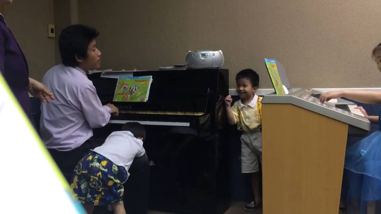 น้องคุณclass piano 1 - YouTube