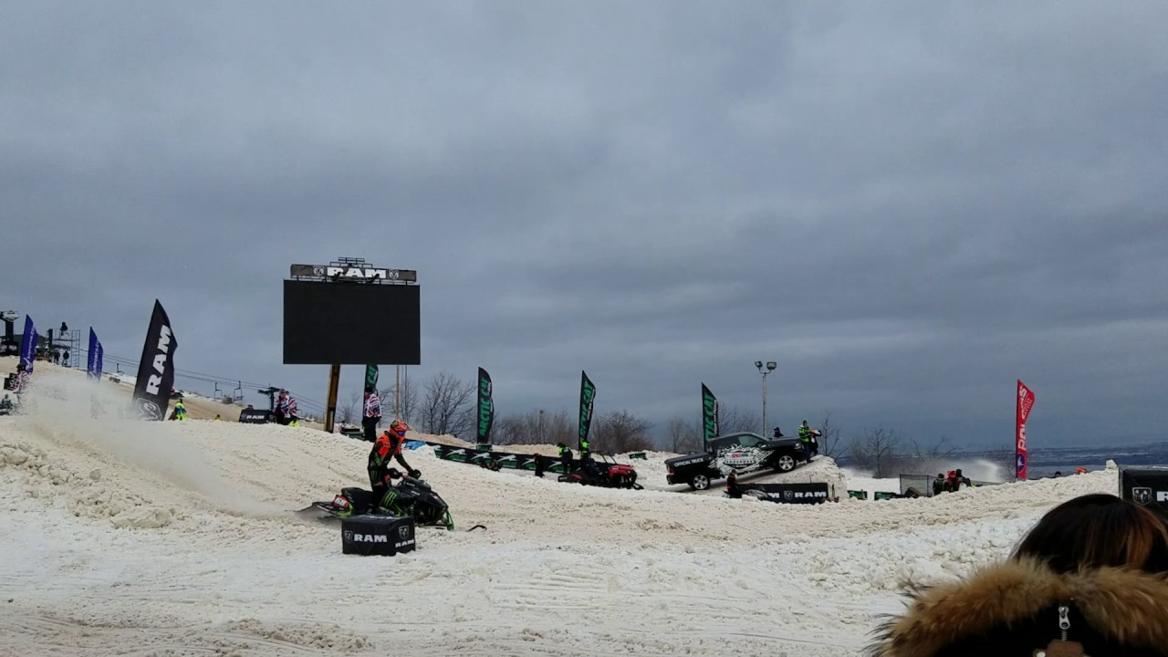 2016 ISOC Snocross Pro-Open practice in Duluth - YouTube