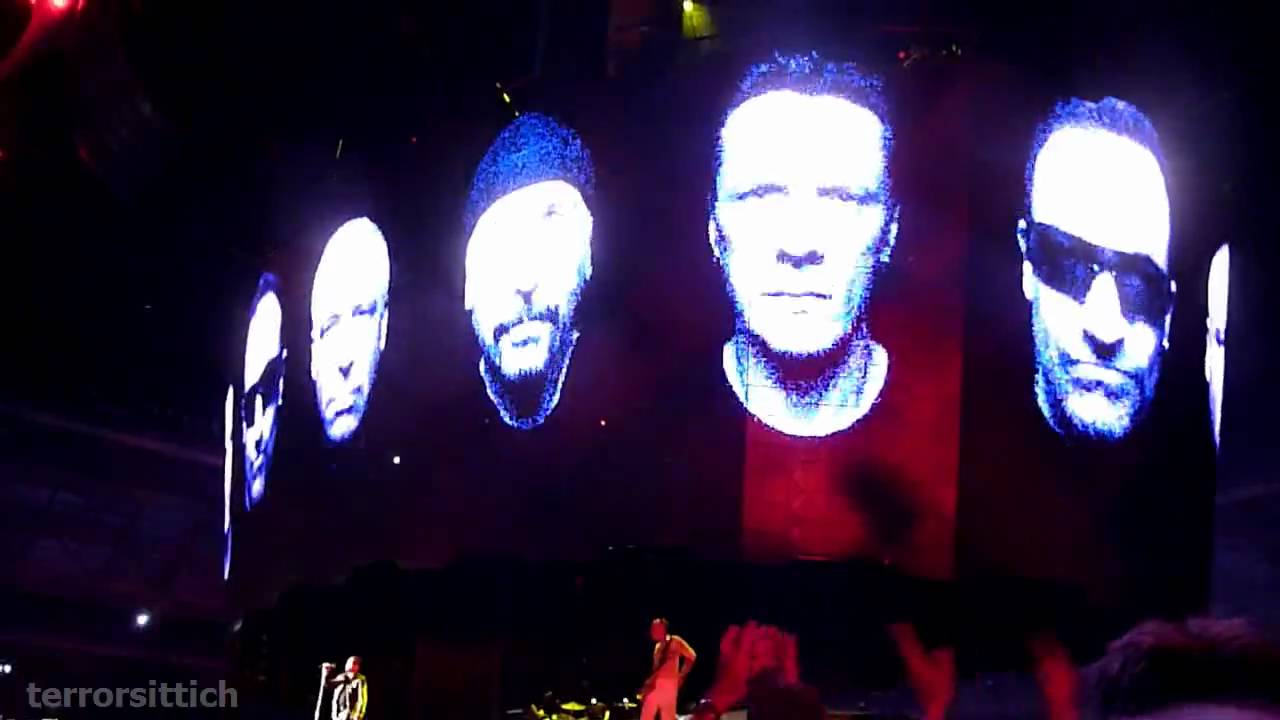 U2 I'll Go Crazy Remix/Discothèque, Torino 2010-08-06 - YouTube