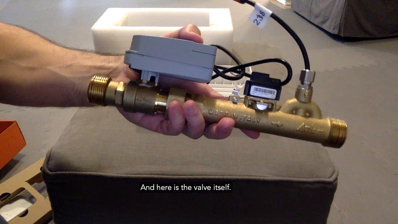 ADC-SWM150 Smart Water Valve + Meter Unboxing (captioned ...