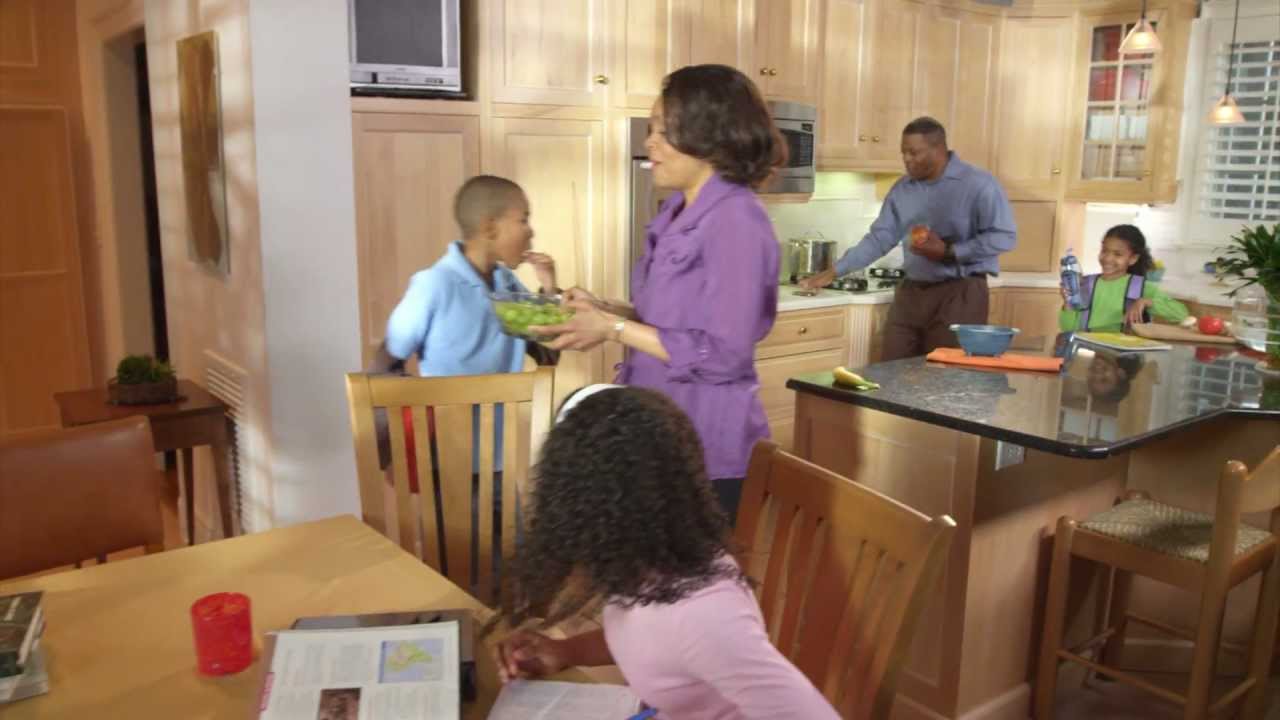 Eat Smart, Move More NC - Eat More Fruits and Veggies - 30 second ad ...