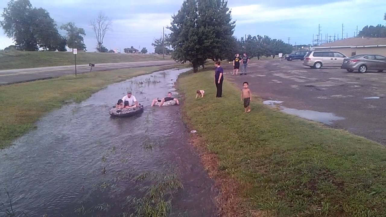 Redneck float trip - YouTube