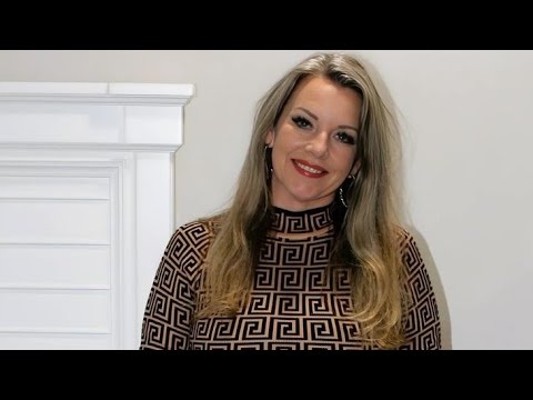 Elegant Outfits for Women Over 40 | Who Love to Stay Stylish