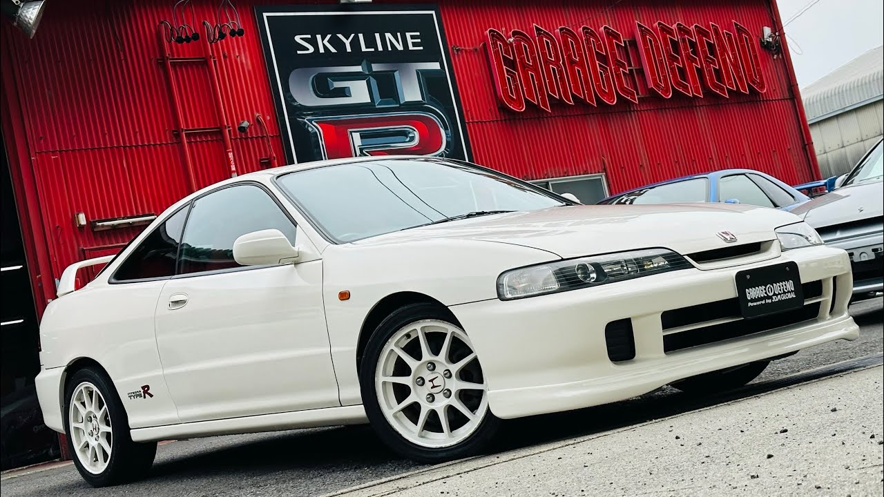 DEFEND GRAPHICS！Honda INTEGRA TypeR ホワイト - YouTube