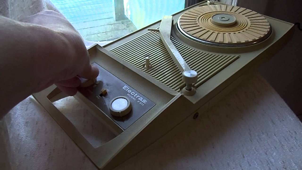 Electra Model P911N AM Radio with phonograph - 1960s - YouTube