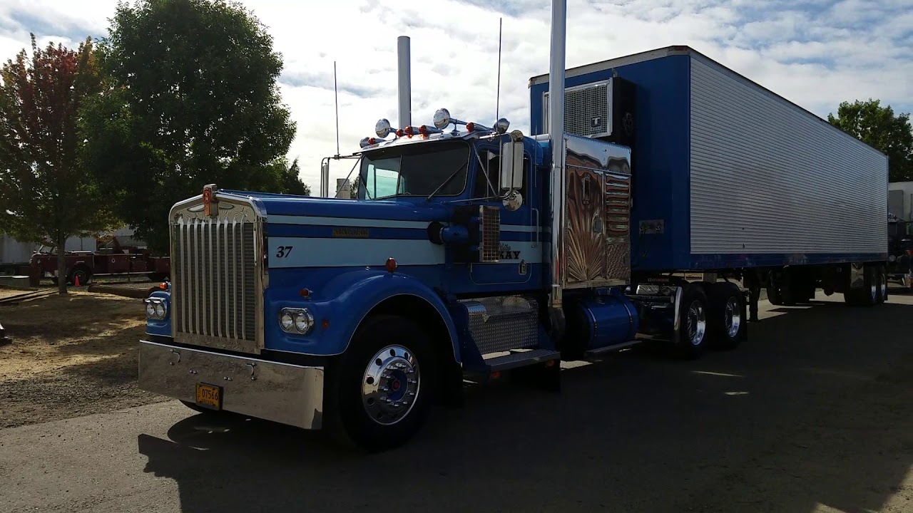 12v71 Detroit Diesel powered 1973 Kenworth with Mercury sleeper and ...