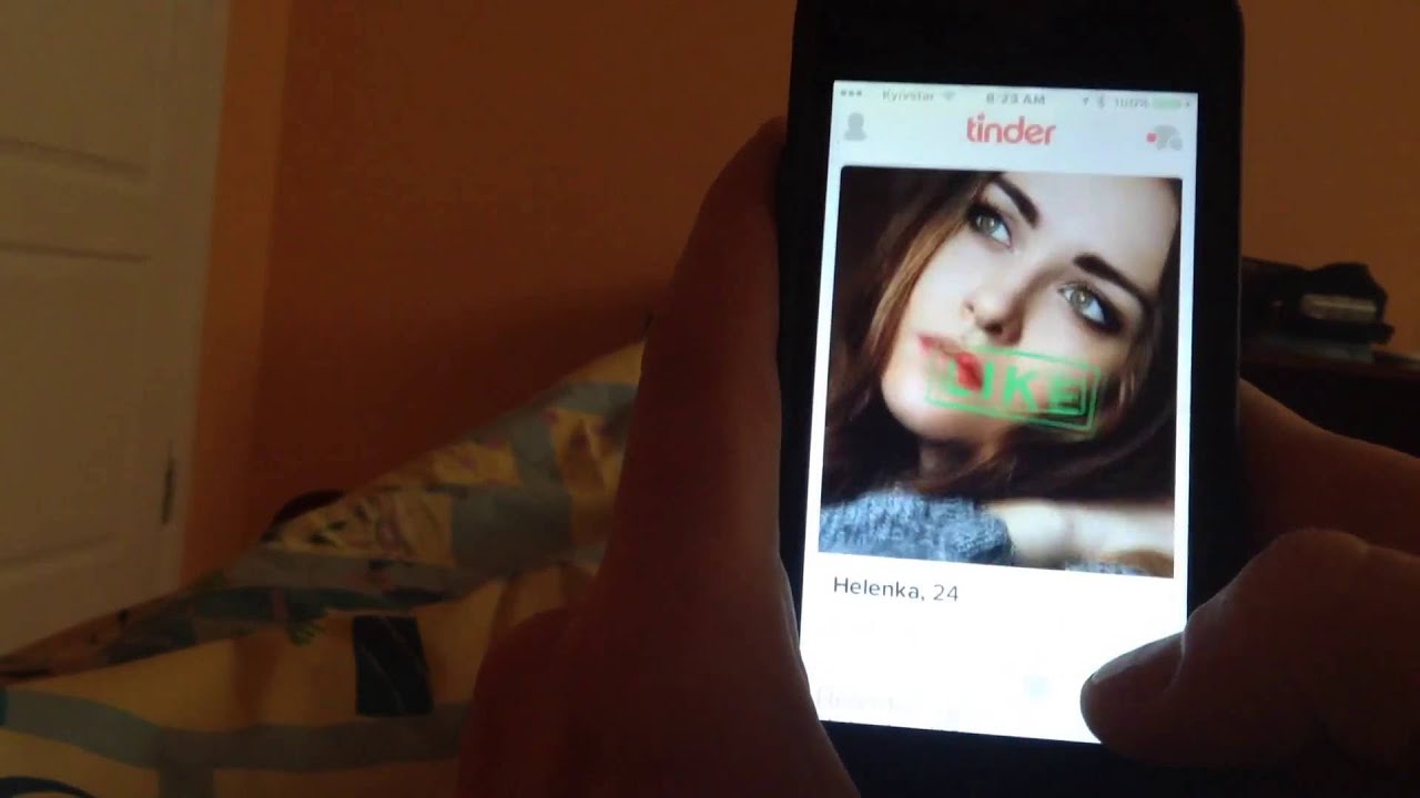 Scrolling through Tinder in Eastern Europe (Kyiv) - YouTube