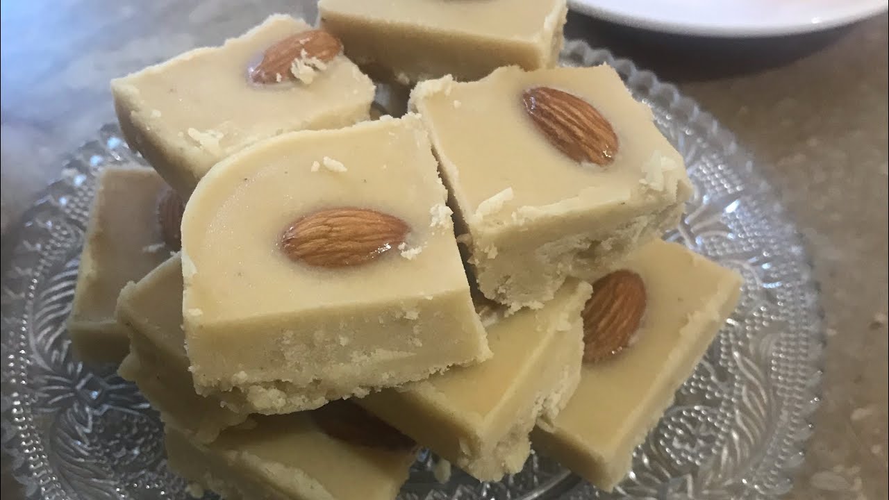Homemade Meda Barfi Recipe| Traditional Halkova Sweet Recipe - YouTube