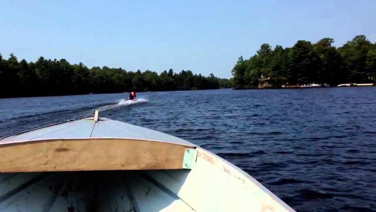 Racing a Sea Flea in a tin boat - YouTube