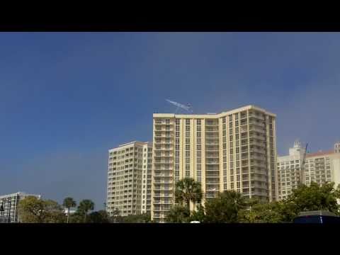 Sarasota Circus Daredevil Stunt - YouTube