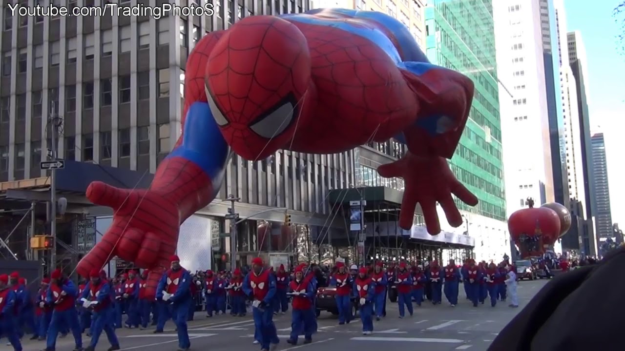 Spider man At Macy's Thanksgiving Day Parade - YouTube