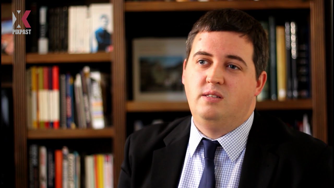 Interview with the owner of PIXPAST, Ian Spring. 2016 - YouTube