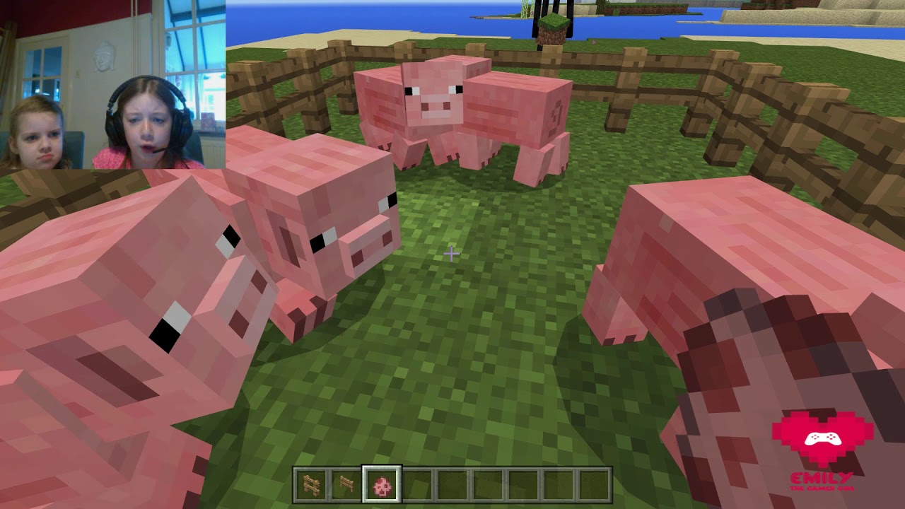 Emily the gamer girl - Minecraft - Video 1 - YouTube