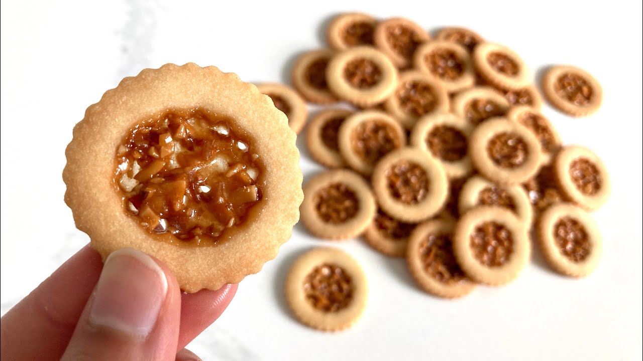 Caramel Almond Shortbread Cookies! | Florentine Ring Recipe - YouTube