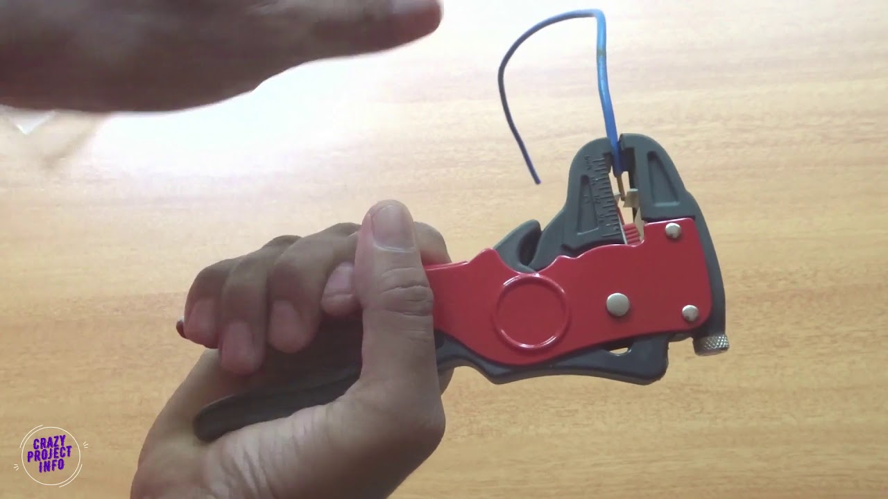 Automatic wire stripper | Self adjusting | - YouTube