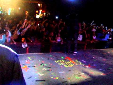 Red and Meth Da Rockwilder live in ATL.Loch and Mally G backstage - YouTube
