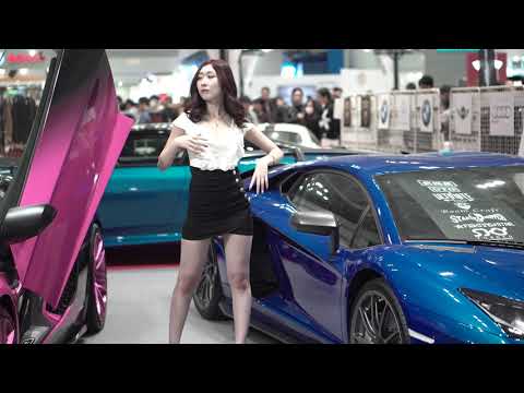 campain girl en tokyo motor show