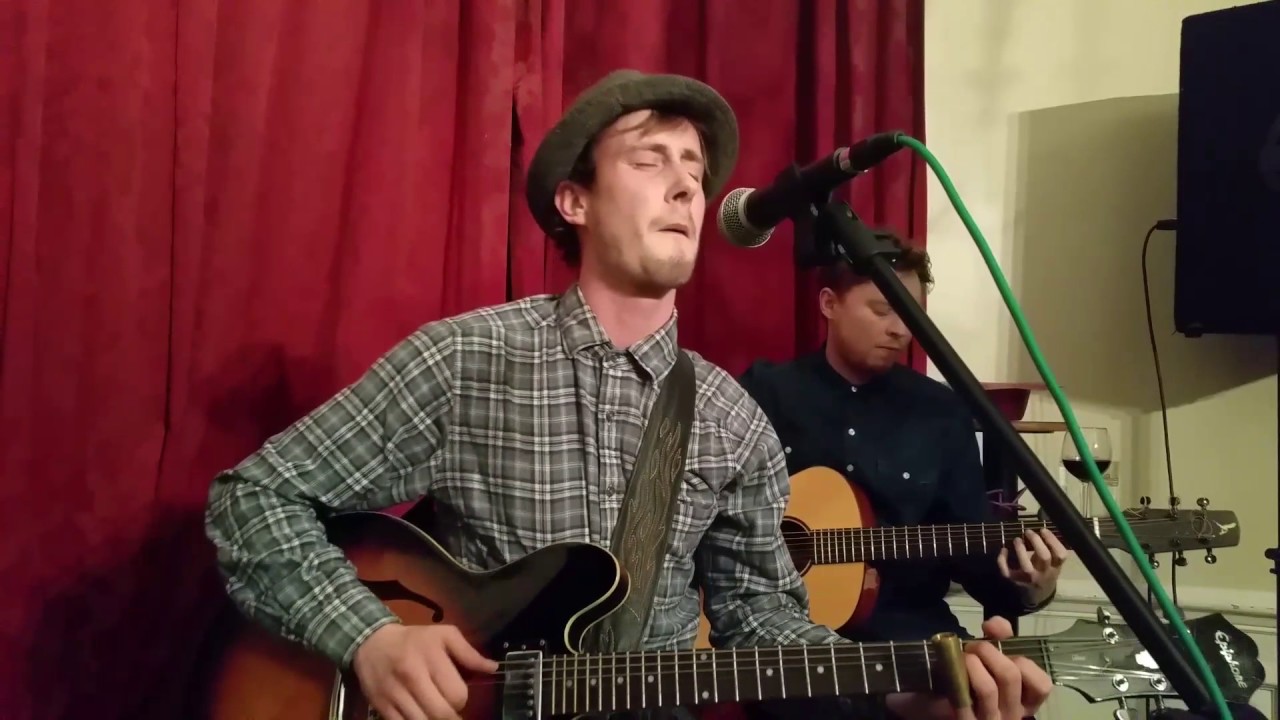 Frankie Connolly and Ben Gittens at St Monica's - YouTube