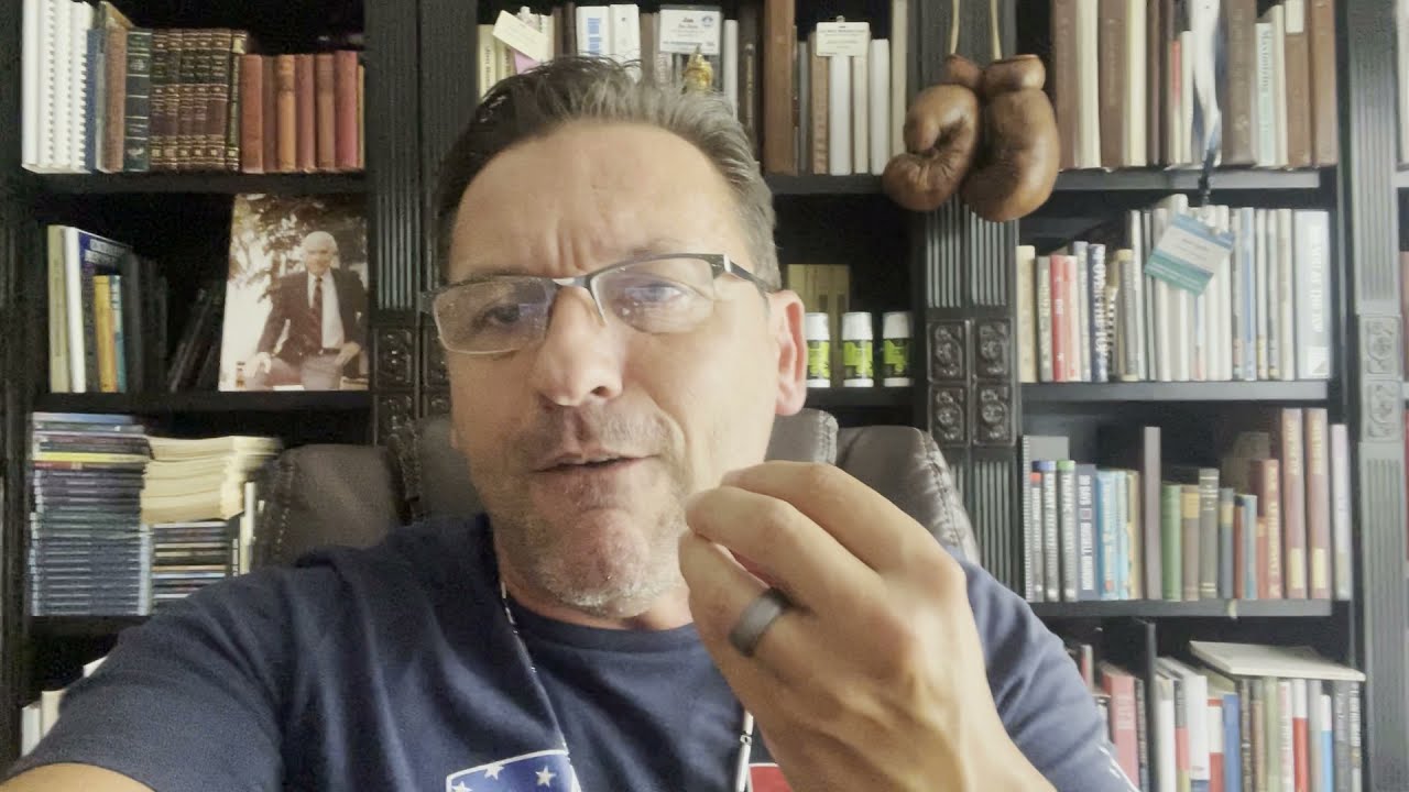 Jean Carrillo à un coup de coeur pour ces 2 magnifiques KO - YouTube