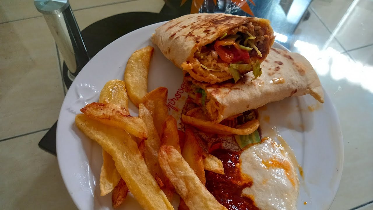 sandwich chawarma avec pain spécial (tortilla) سندويتش شاورما بخبز ...