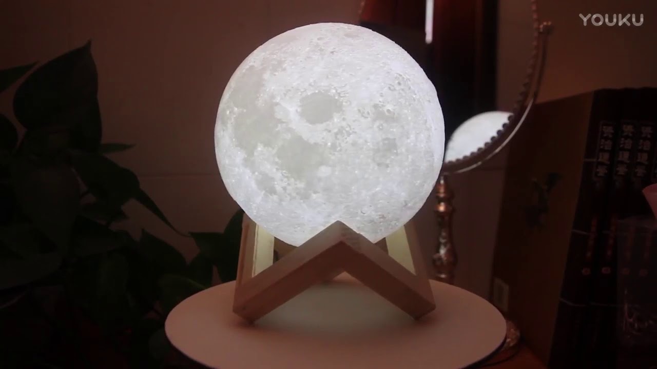 3D printed LED Luna Moon Lamp, Battery Powered Rechargeable - YouTube
