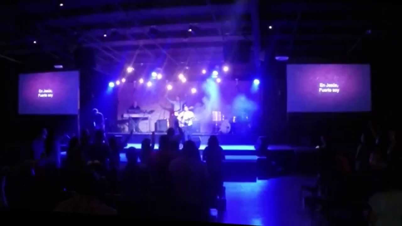 Spanish Worship Service at Guts Church - YouTube