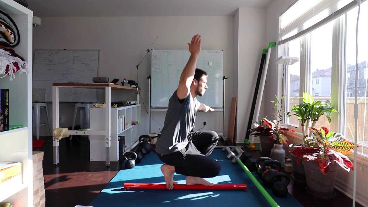 Tandem squats [hu] - YouTube