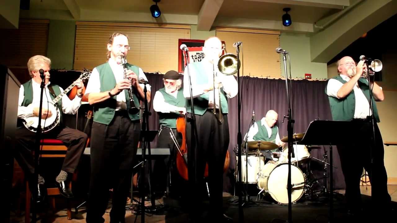 257 Sizzlers - Mad Toast Live! - YouTube