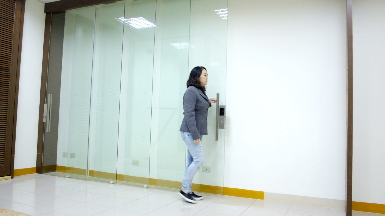 Telescopic Synchronised Sliding Partition System-soft closing & soft ...