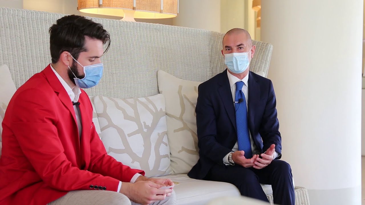 USCIO E BOTTEGA: Hotel Versilio Lido UNA/Esperienze - YouTube