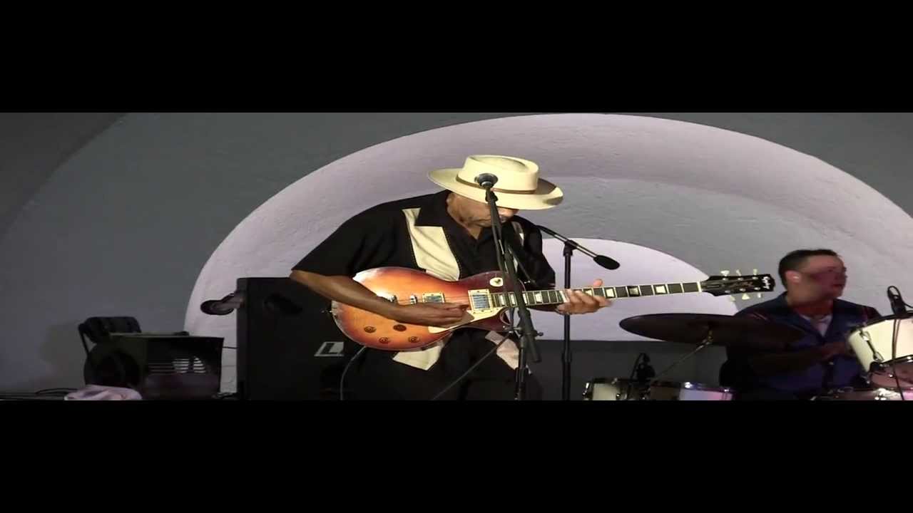John Primer-- Bowlful of Blues - YouTube