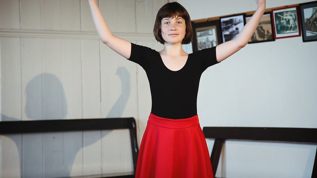 Manx Dance Lesson: Girls Jig - YouTube