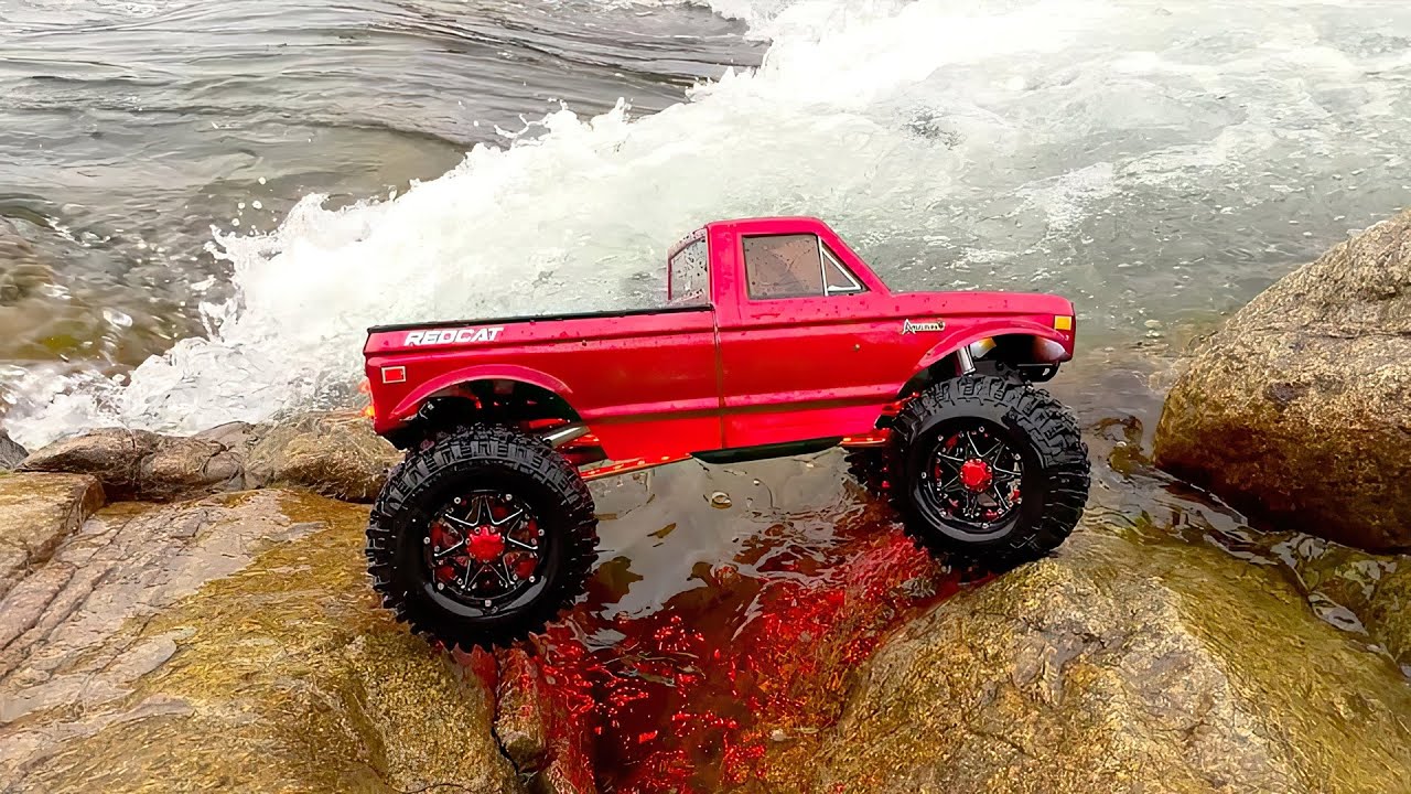 Underwater, Wet Rocks🥽RedCat Ascent RC Crawling🌧️ - YouTube